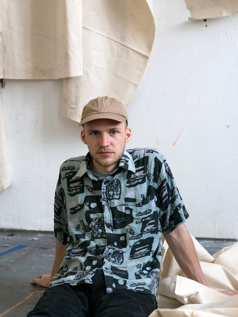 How to fall in love on Instagram....– Connolly